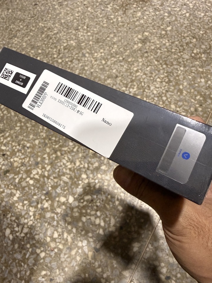 賣Vivo X300 256G 紫，全新未拆封 - Mobile01