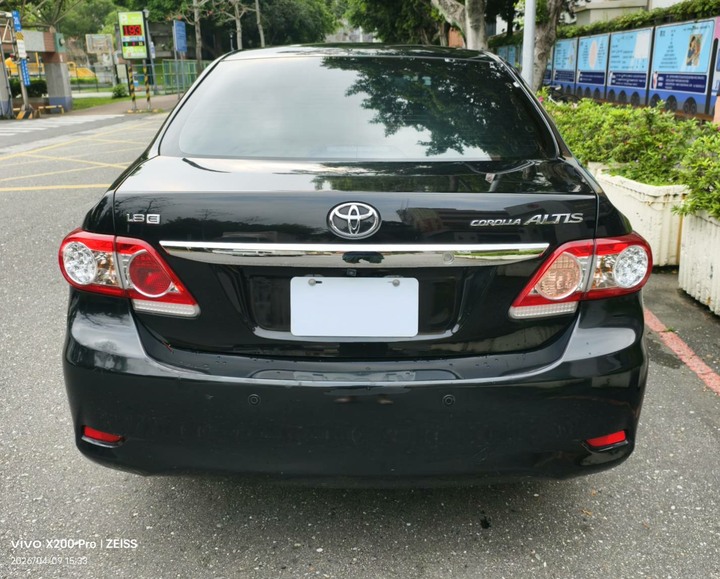 只跑9萬KM 2010 小改款 7速 CVT TOYOTA ALTIS 1.8E 定速 恆溫 神A - Mobile01