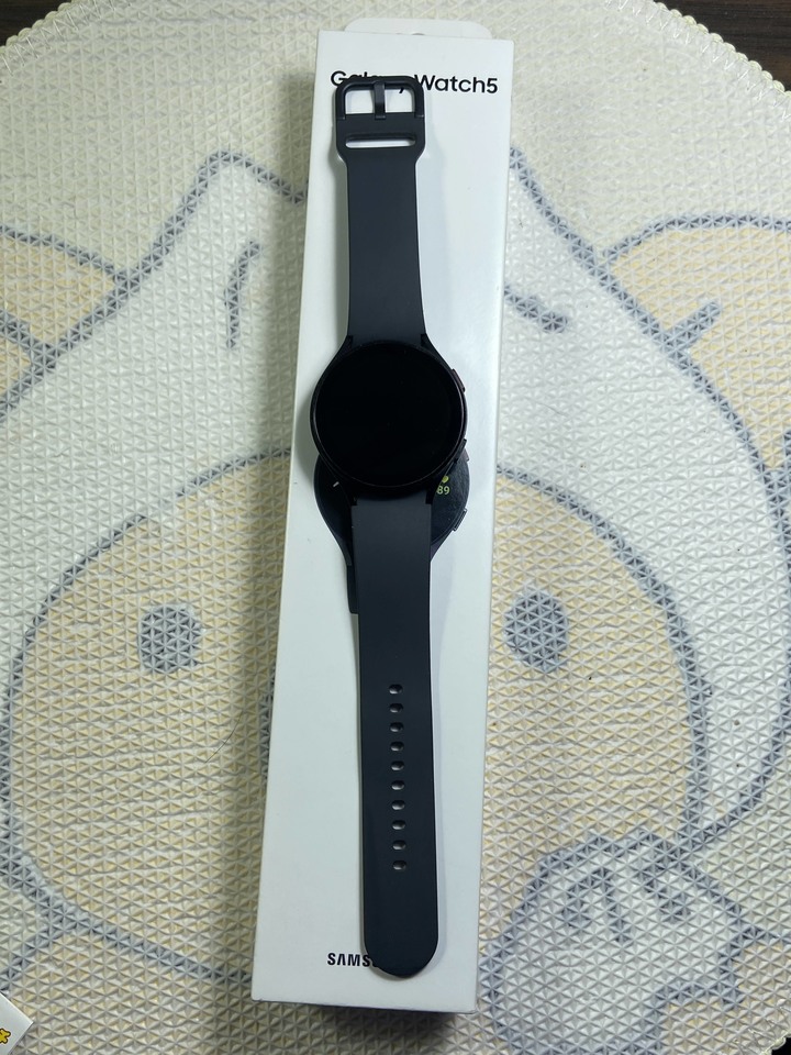 Samsung Galaxy Watch 5 44mm (藍牙) 黑色 SM-R910三星智慧型手錶 watch5 - Mobile01