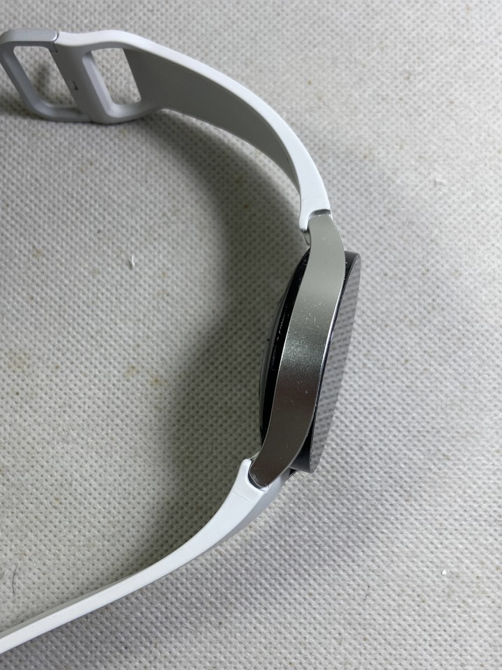 Samsung Galaxy Watch 6 44mm (藍牙) SM-R940 三星手錶 - Mobile01